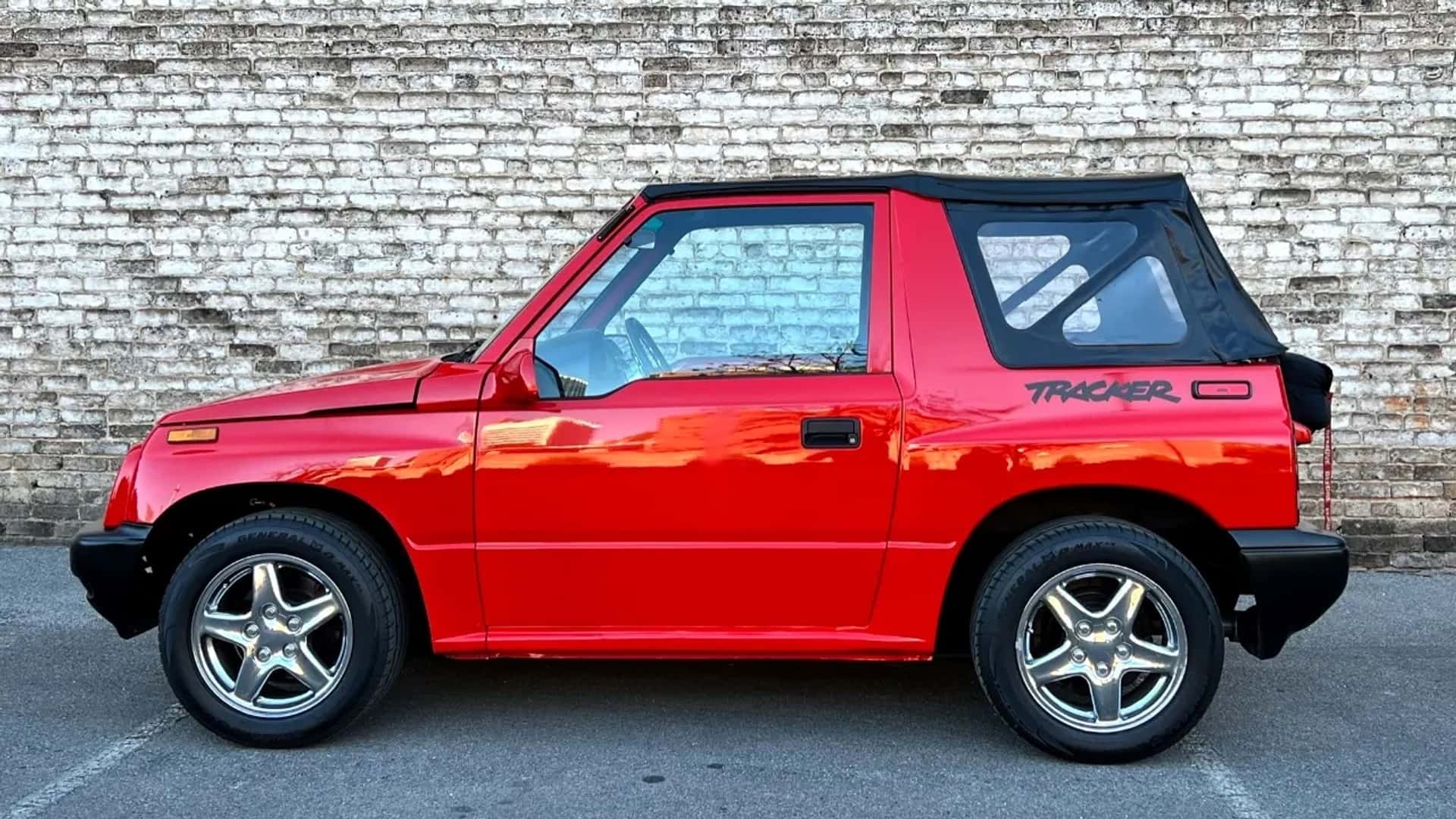 Suzuki Vitara φοράει 5λιτρο ατμοσφαιρικό V8 με 300 ίππους | Drive