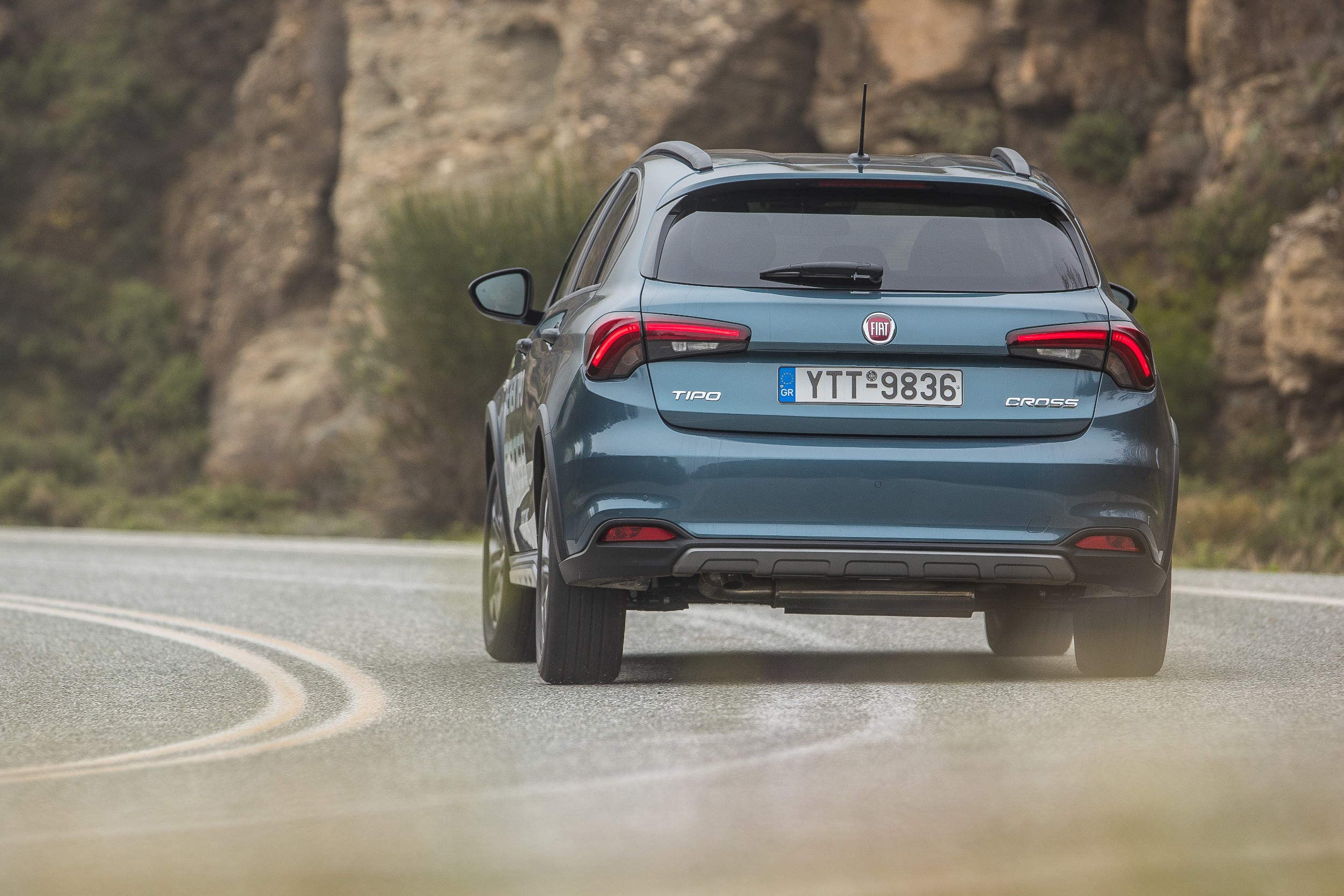 Test drive: FIAT Tipo Cross 1.0T | Drive