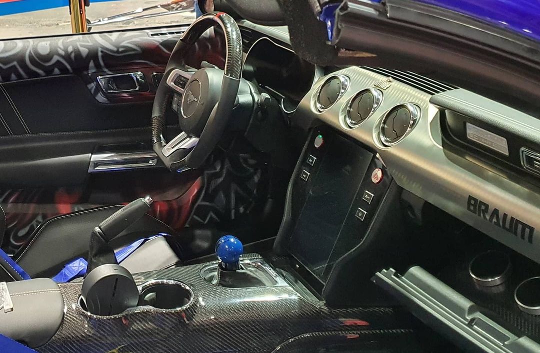 Ίσως η πιο άσχημη Mustang που έχουμε δει | Drive