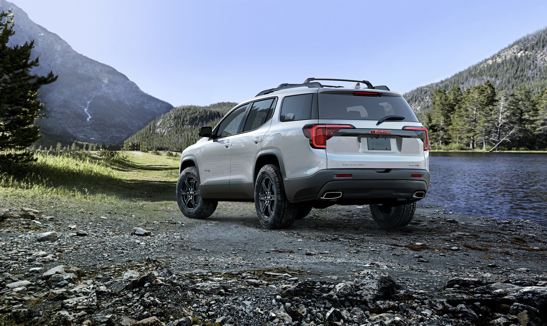 Ανανεωμένο GMC Acadia | Drive