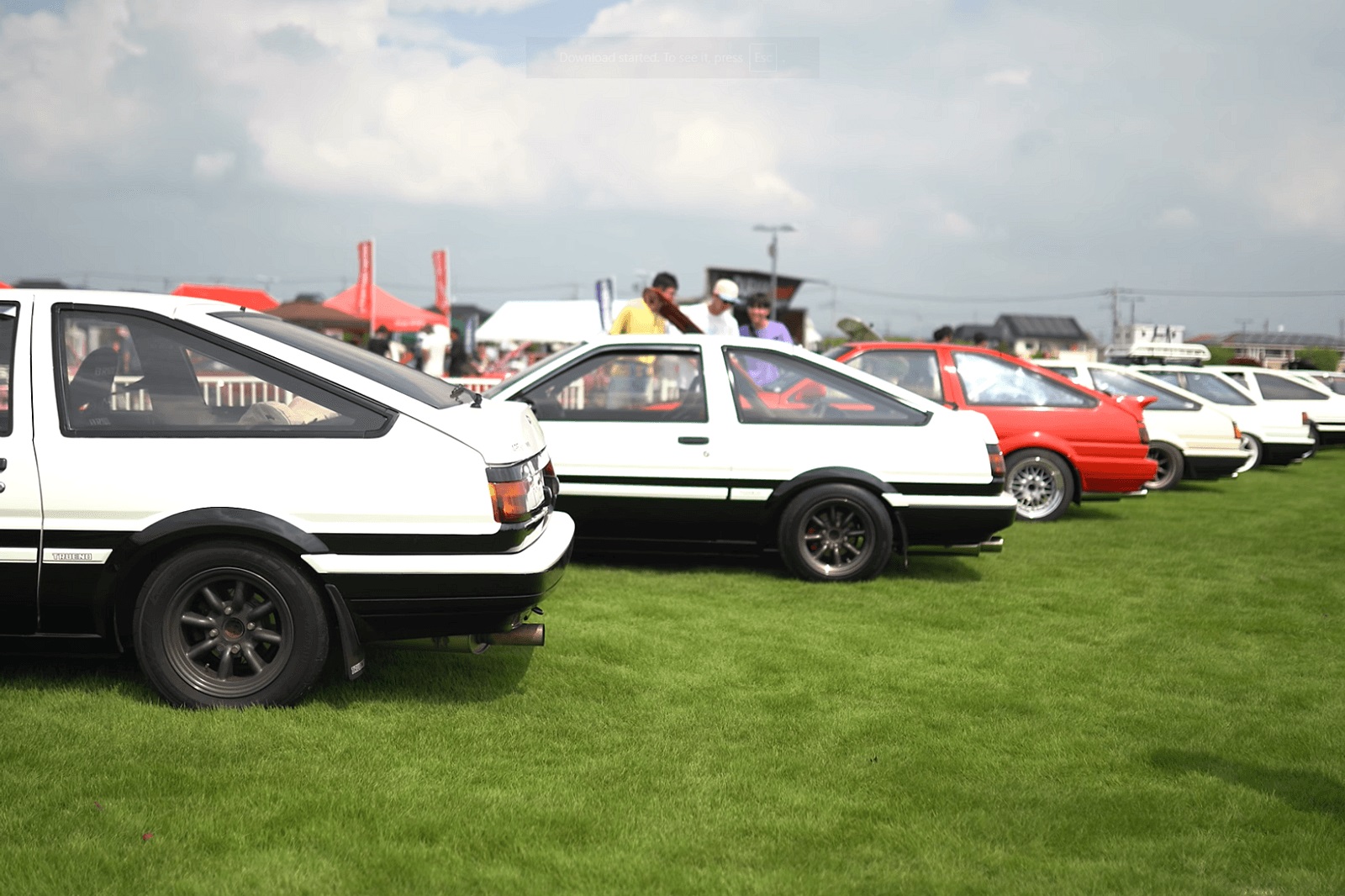 300+ Toyota Corolla AE86 συγκεντρώθηκαν στην Ιαπωνία [video] | Drive