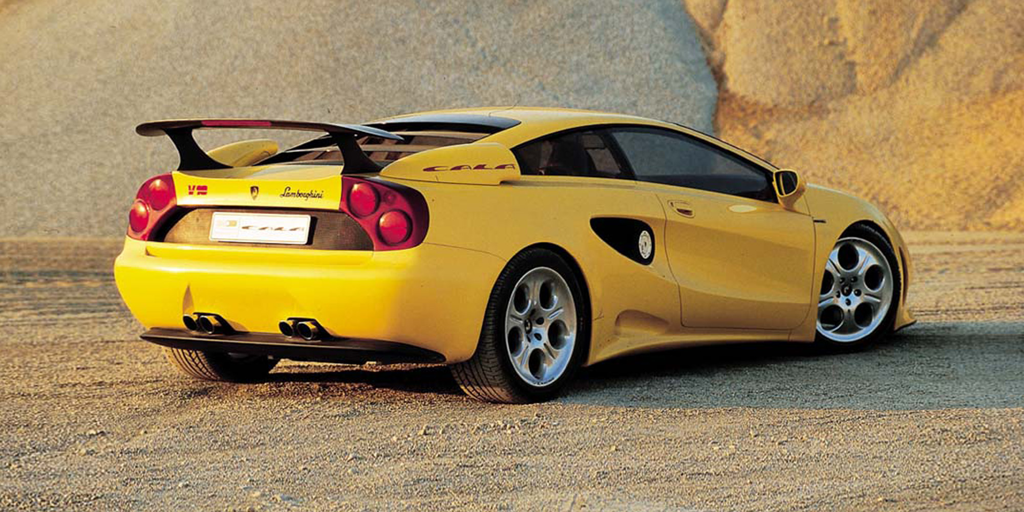 Best of Concept Cars: Lamborghini Calà (1995) | Drive