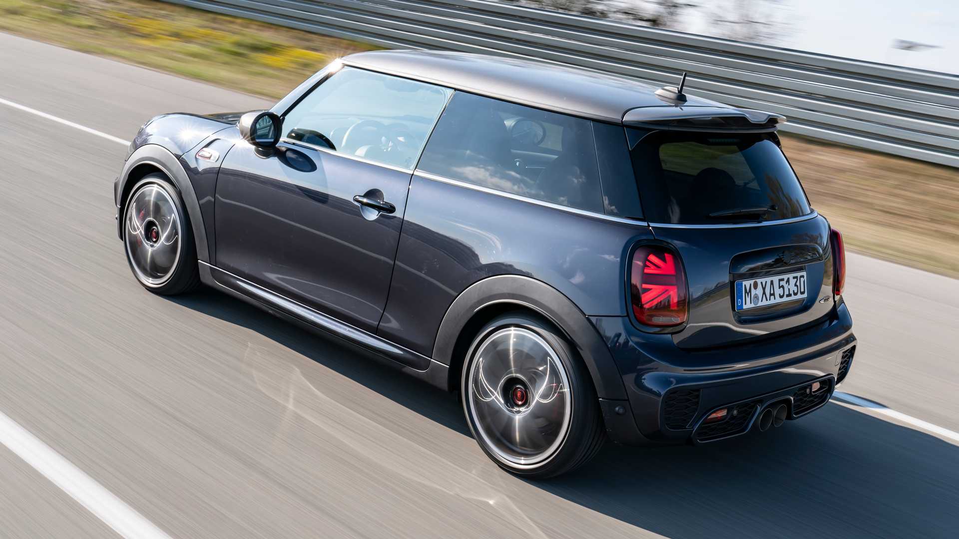 Νέα έκδοση GP Pack για το MINI John Cooper Works | Drive