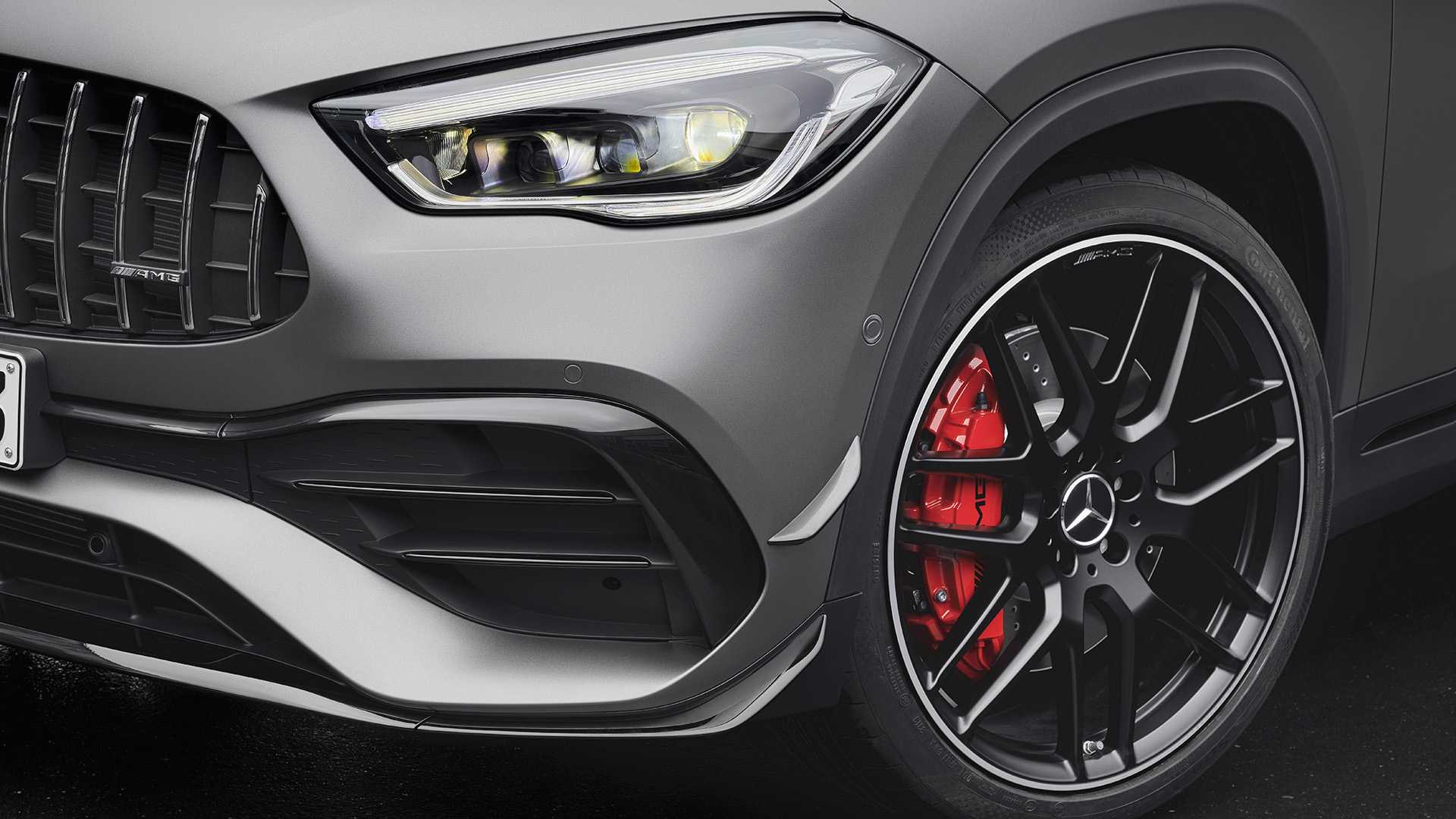 Έτοιμη και η νέα Mercedes-AMG GLA 45 4MATIC+ | Drive