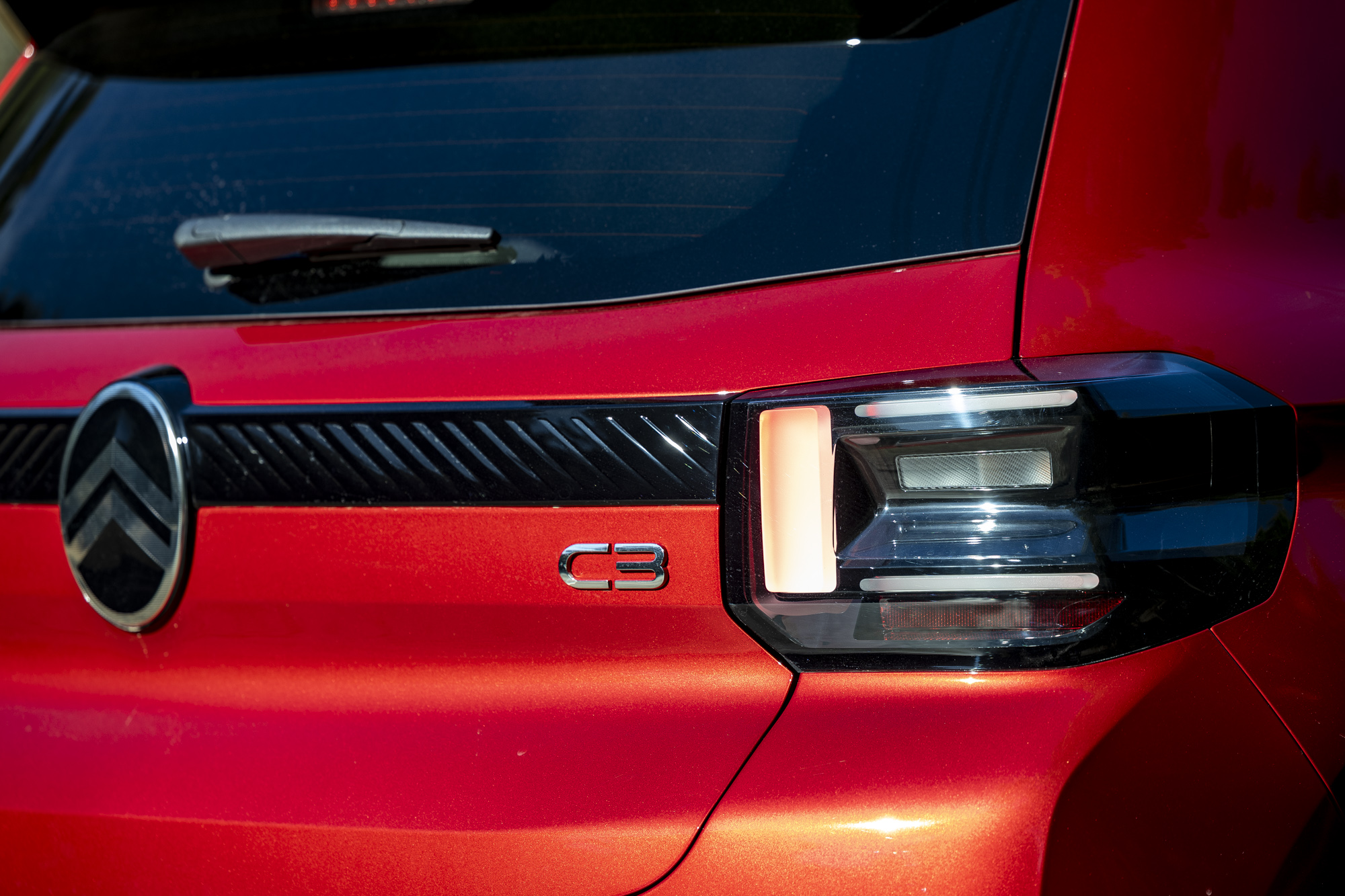 Test drive: Citroën C3 1.2T 100, πλήρης ανατροπή | Drive