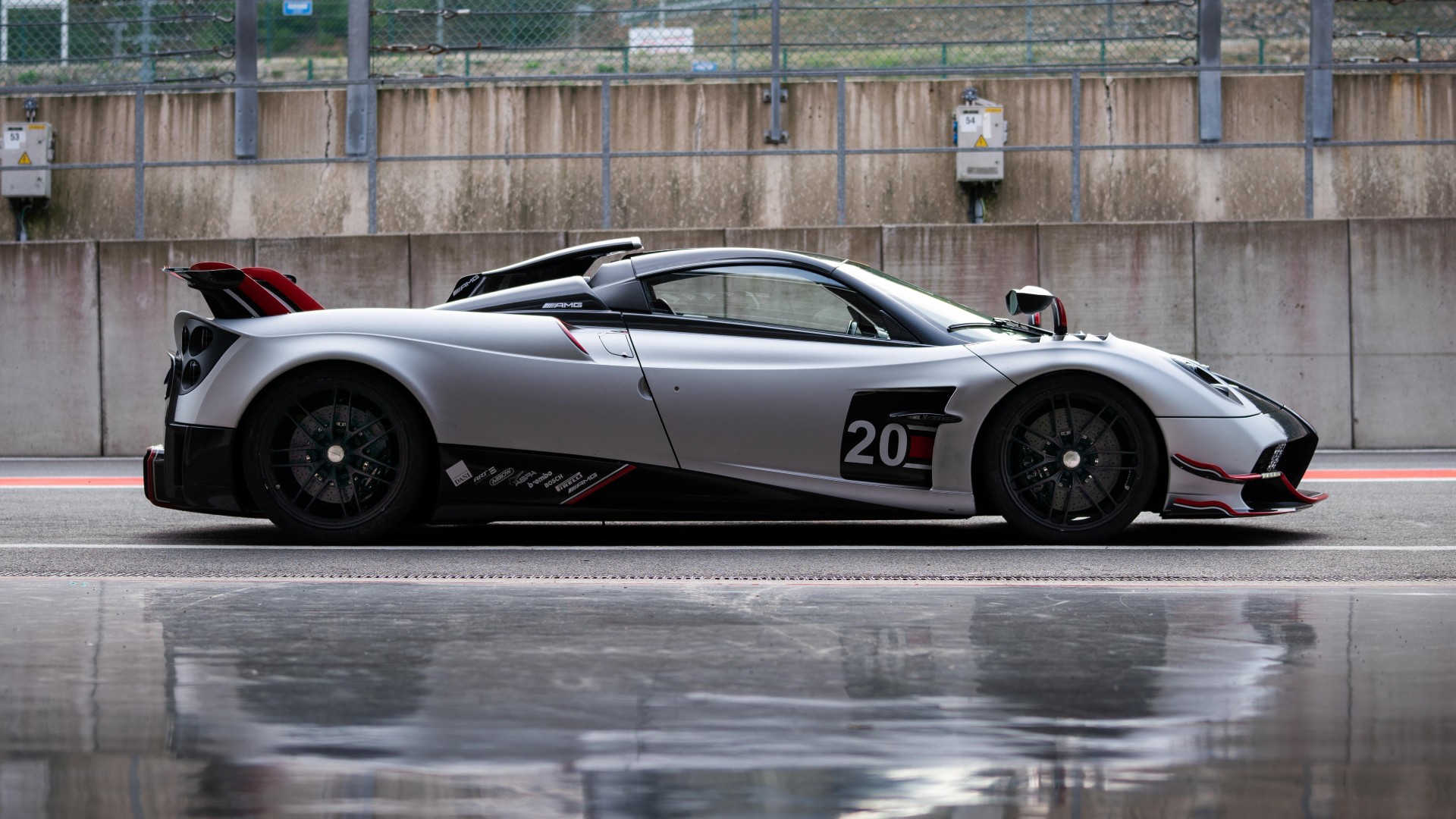 Δείτε το ρεκόρ της Pagani Huayra Roadster BC στο Spa-Francorchamps ...