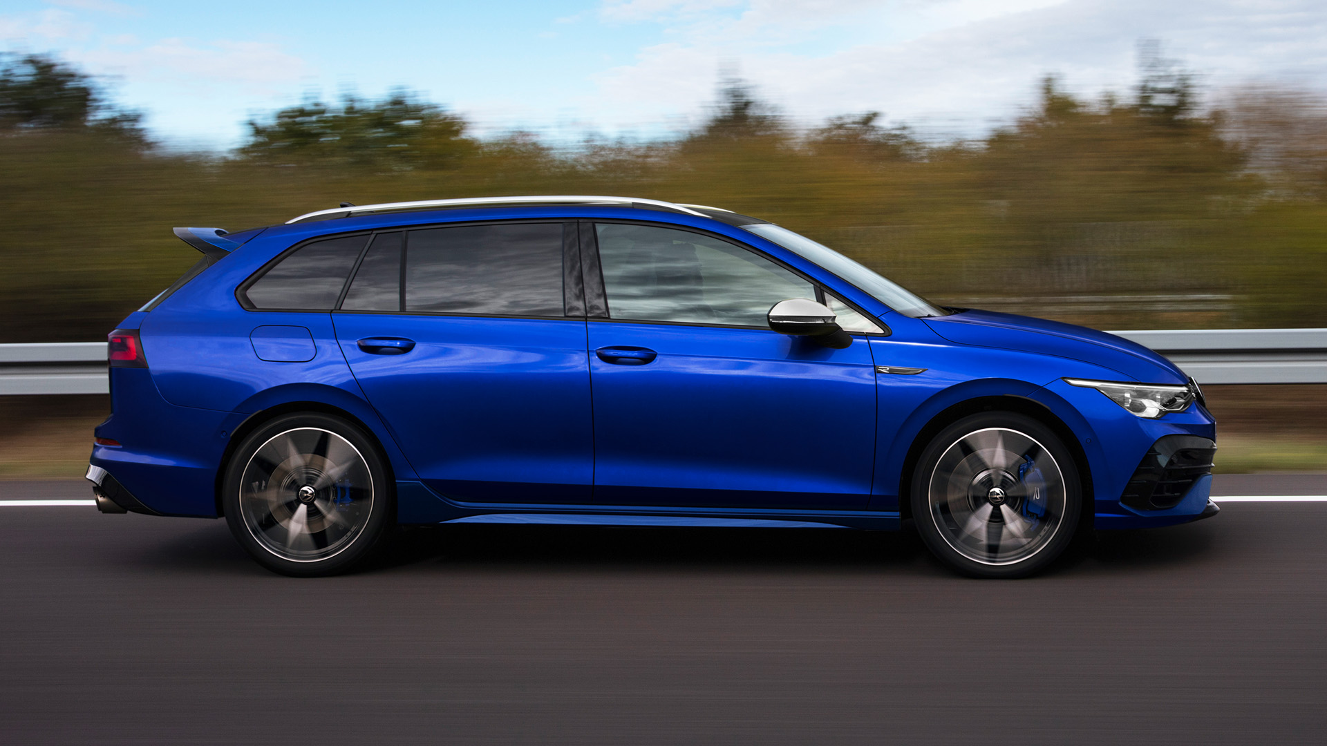 Έρχεται το Volkswagen Golf VIII R Variant | Drive