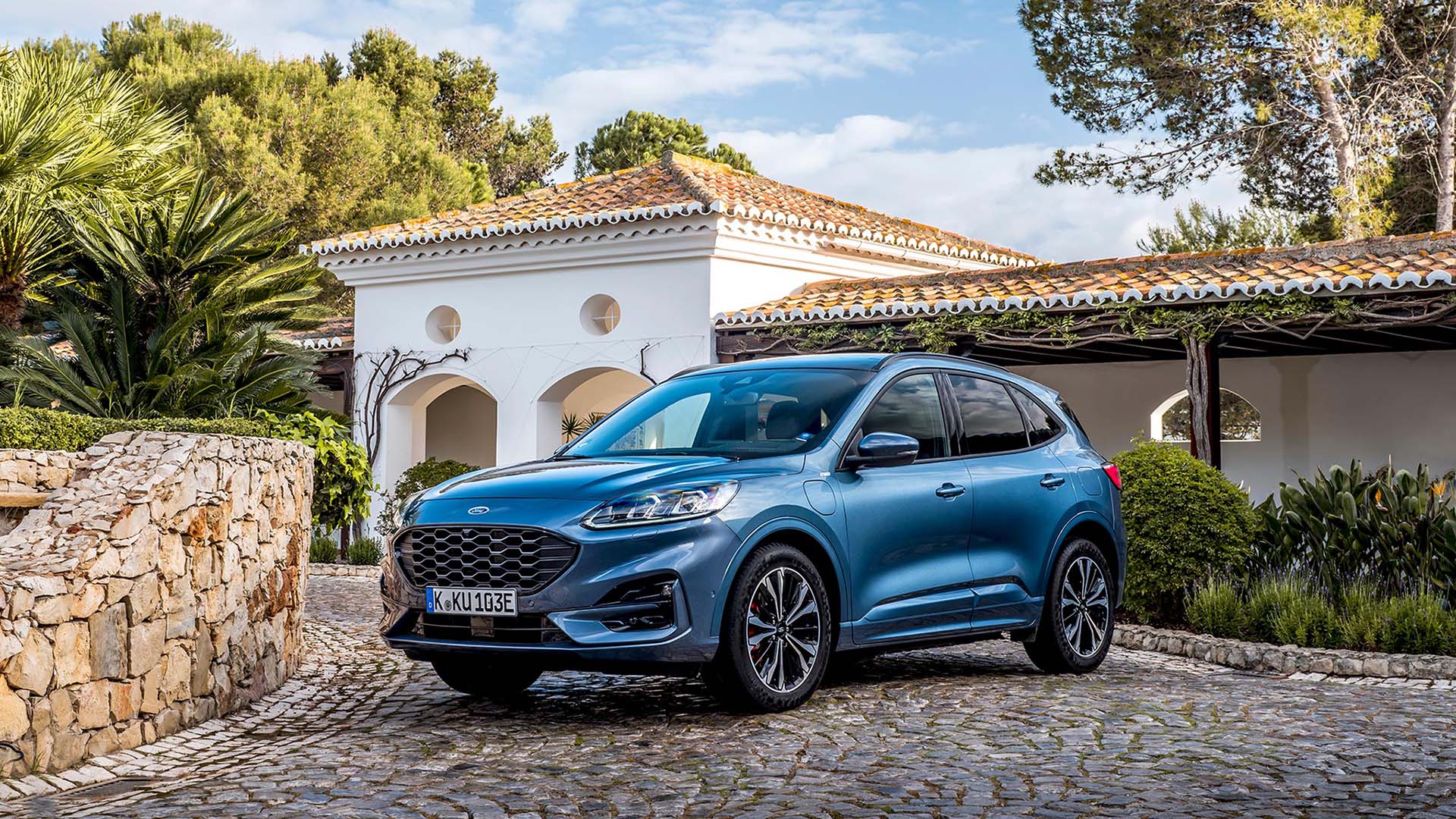 To Ford Kuga είναι το δημοφιλέστερο PHEV μοντέλο στην Ευρώπη | Drive