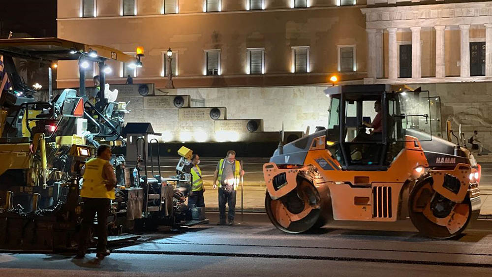 Ασφαλτόστρωση στο Σύνταγμα λόγω Ράλι Ακρόπολις | Drive