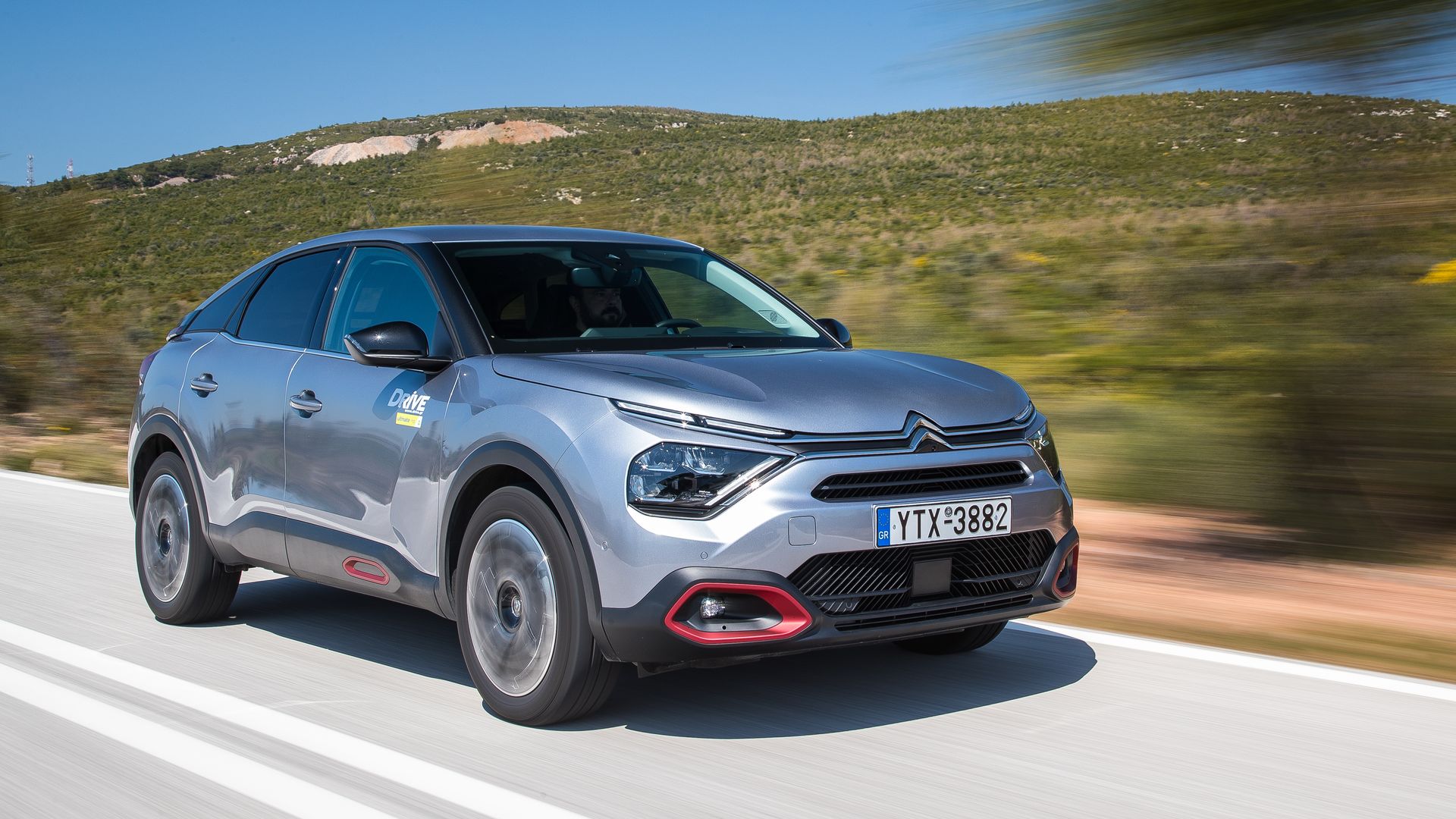 Test drive: Citroën C4 C-Cross 1.5 BlueHDi 130 EAT8 | Drive