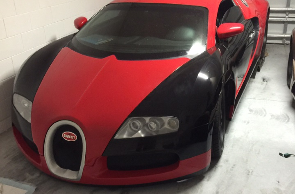 Bugatti Veyron replica | Drive