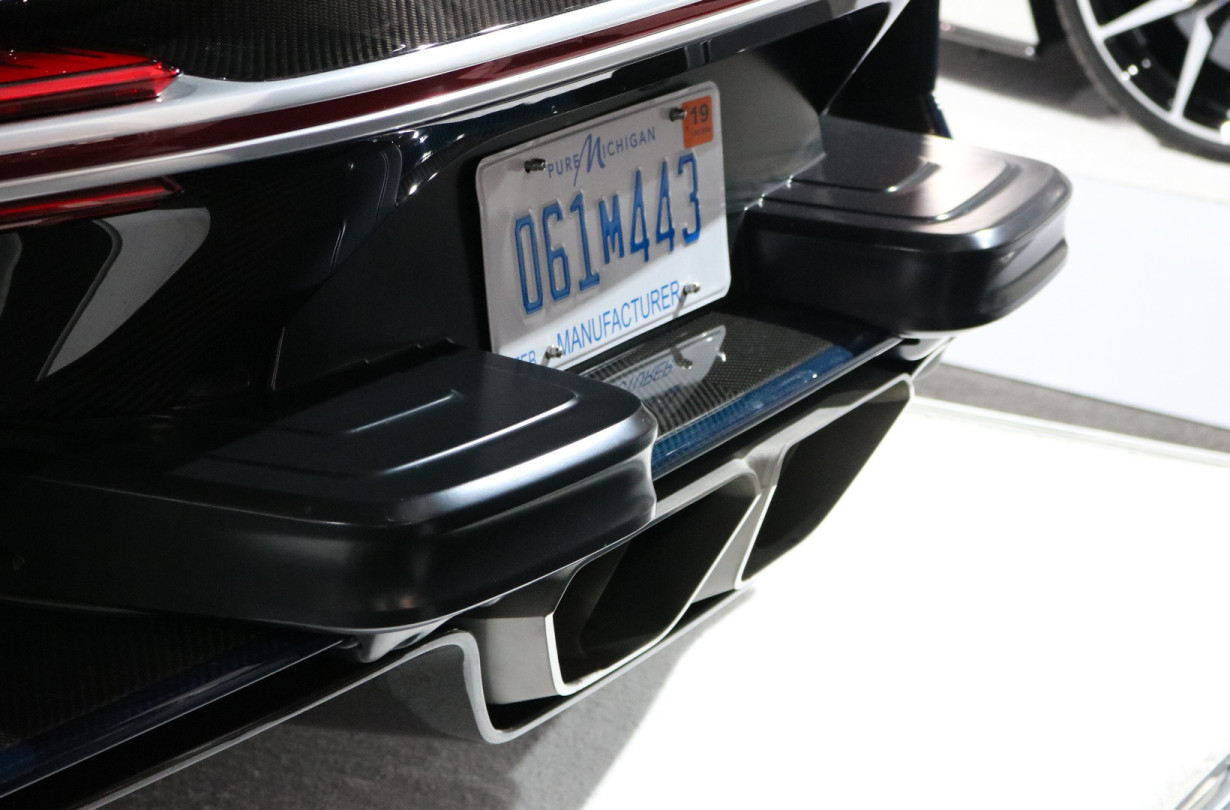 Bugatti Chiron US Spec bumpers [gallery] | Drive