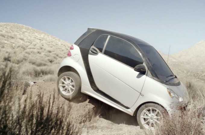 Video: Κάνει το Smart Fortwo για 4x4; | Drive