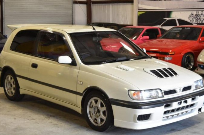 Nissan Sunny GTi-R: Αγοράστε μια σελίδα ιστορίας του WRC [+video] | Drive
