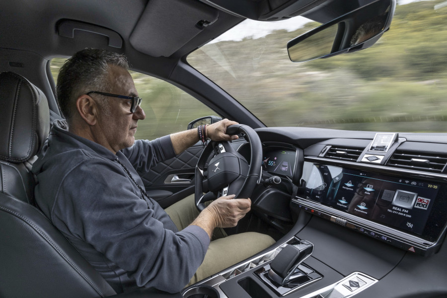 Test drive: DS 7 E-TENSE 225 | Drive
