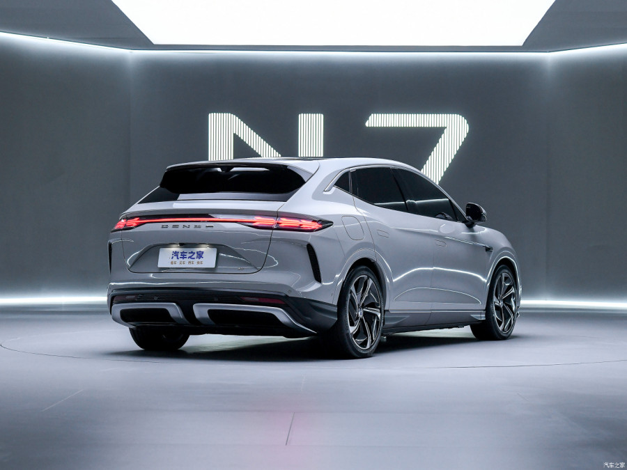 Νέο Denza N7, το Model Y της BYD [video] | Drive