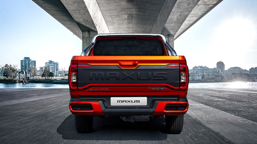 Η SAIC λανσάρει το Maxus T90 EV | Drive