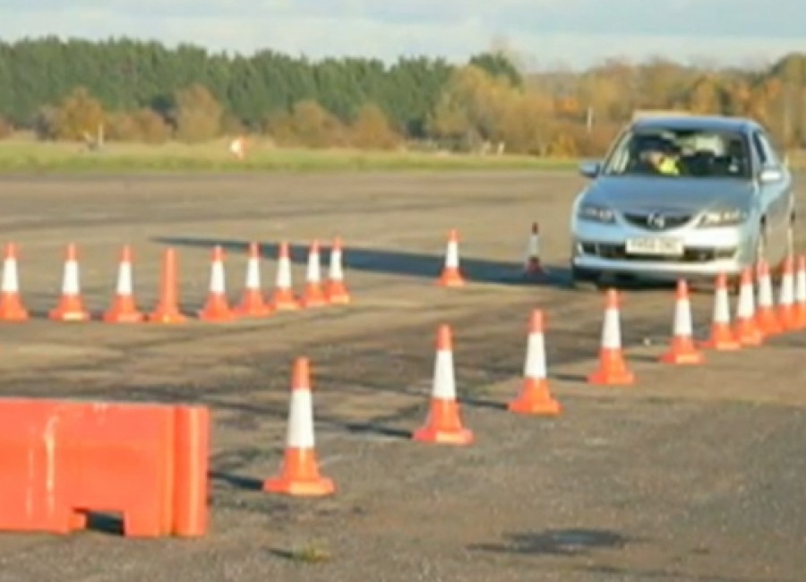 RF Safe-Stop: ακινητοποίηση οχημάτων από απόσταση [video] | Drive