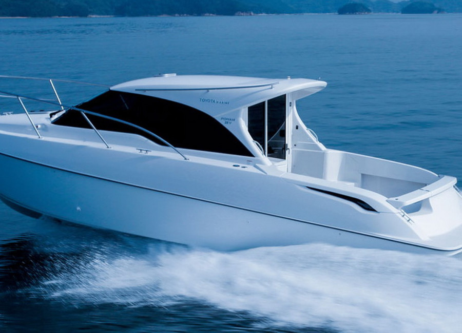 Η Toyota ανοίγεται στο πέλαγος με το νέο Ponam-28V Sport Cruiser | Drive