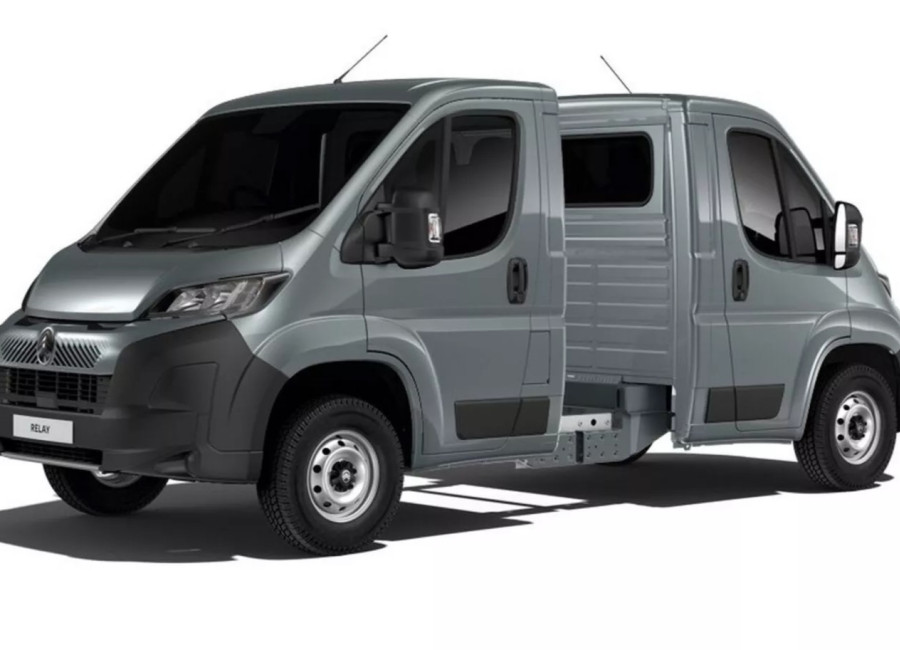 Γιατί το Citroën Jumper πωλείται με δύο μπροστινά μέρη; | Drive