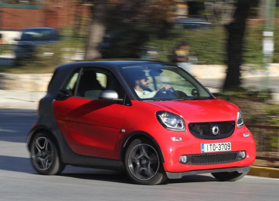 Test drive: smart fortwo turbo twinamic | Drive