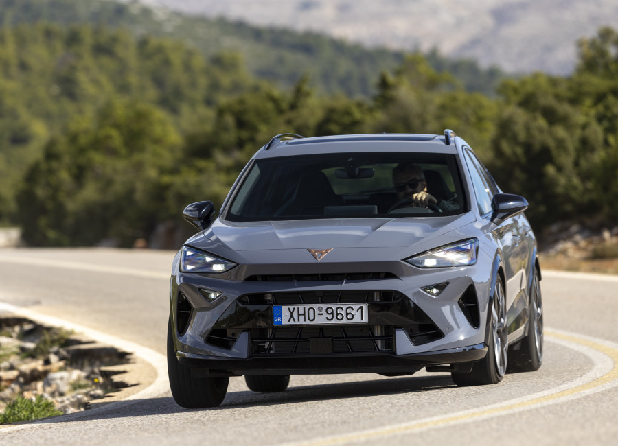 Test drive: CUPRA Formentor VZ 4DRIVE, ελιξίριο οδήγησης | Drive
