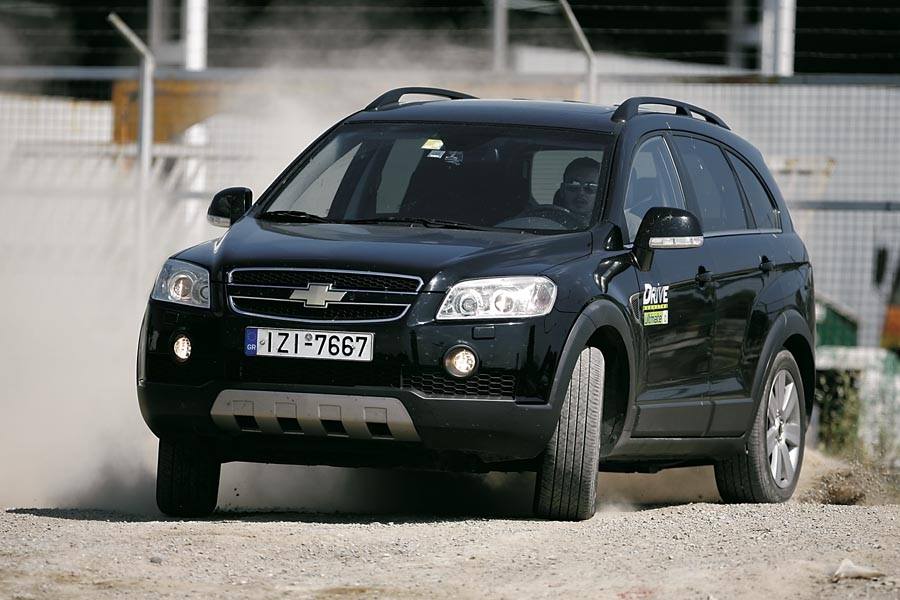 Test: Chevrolet Captiva 3.2 V6 | Drive