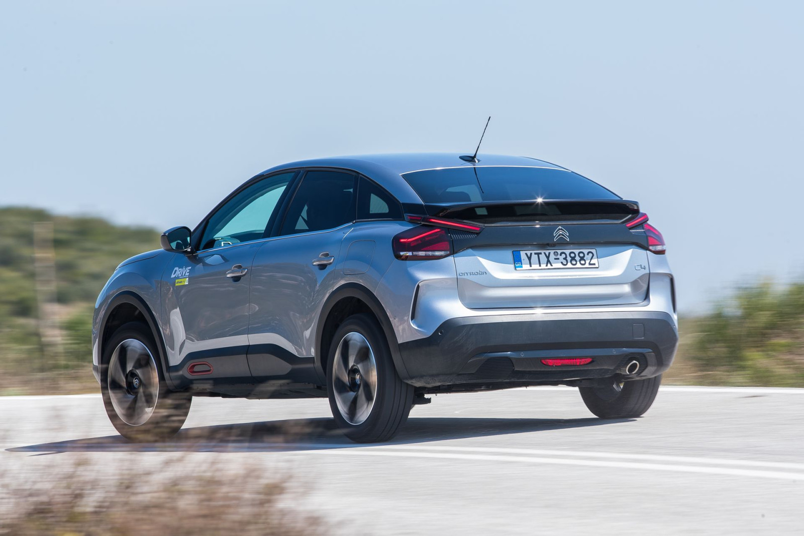 Test drive: Citroën C4 C-Cross 1.5 BlueHDi 130 EAT8 | Drive