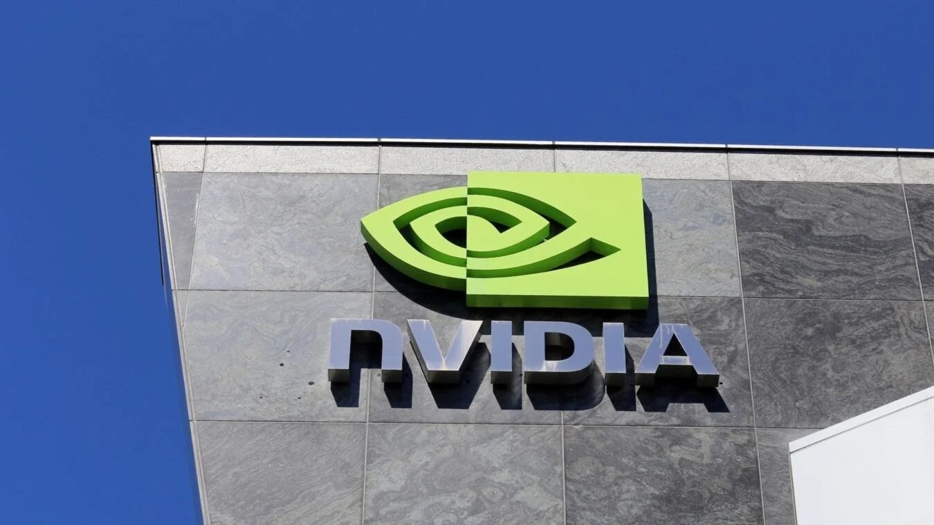 Nvidia Alpamayo-R1: Λογισμικό για αυτόνομα με «ανθρώπινη» λογική | Drive