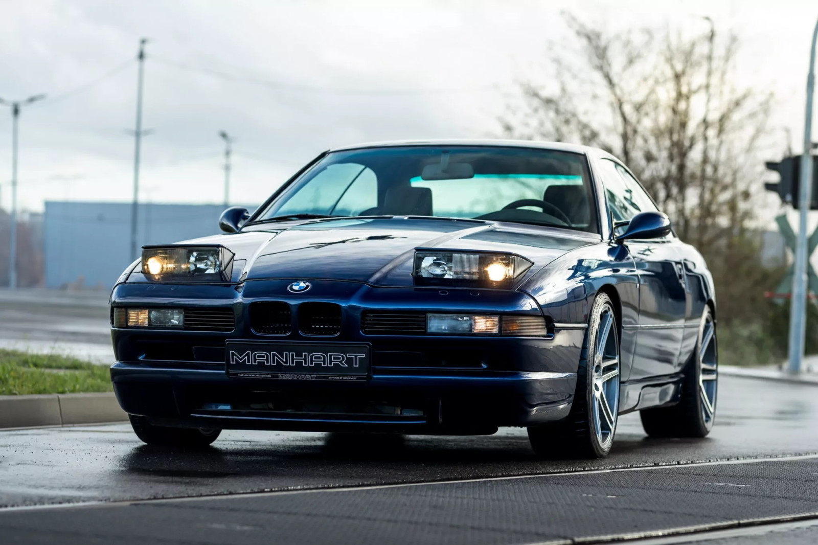 Η Manhart ανασταίνει την BMW 8 Series με τον V8 της M5 E39 | Drive