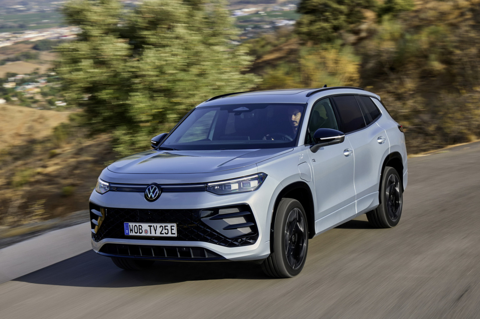 Στο Παρίσι το νέο Volkswagen Tayron, ένα Tiguan XXL [video] | Drive