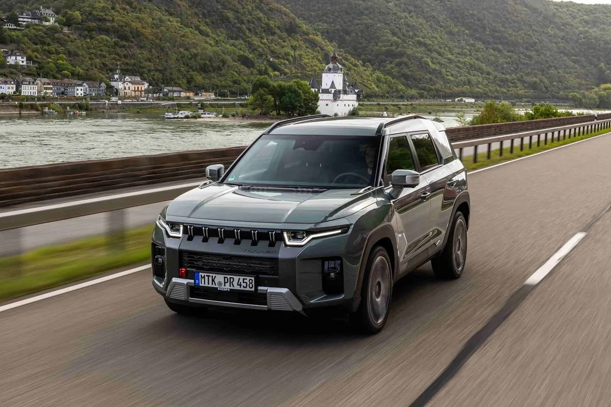 KGM Torres Hybrid: Ανακοινώθηκε ο πλήρης τιμοκατάλογος | Drive