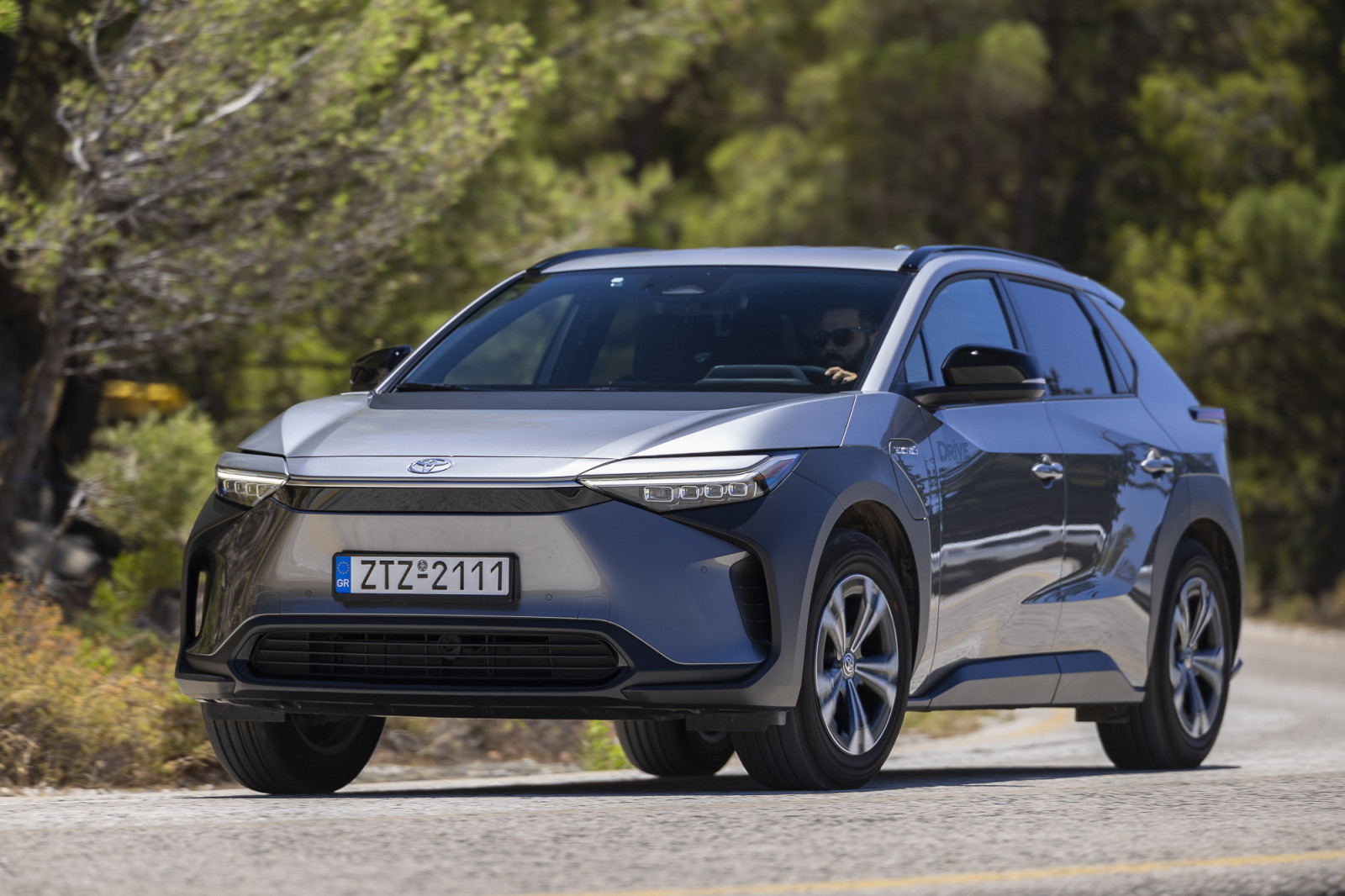 Test drive: Toyota bZ4X 4x4, watt is this; | Drive