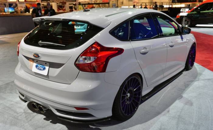 Ford Focus ST @ SEMA 2013 | Drive