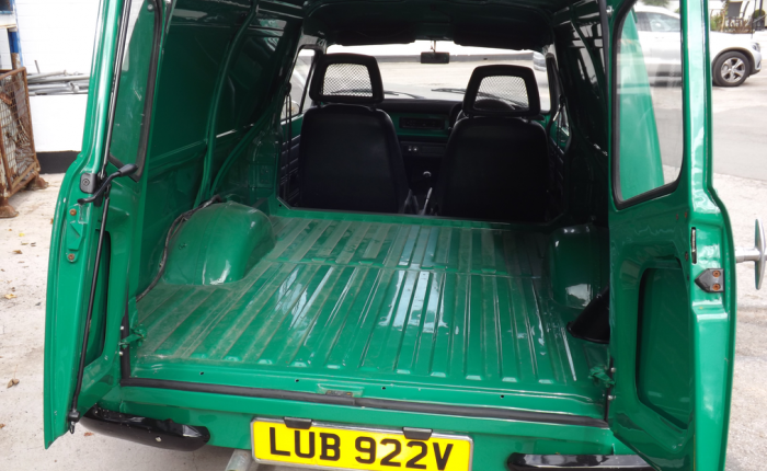 Ford Escort RS2000 Van | Drive