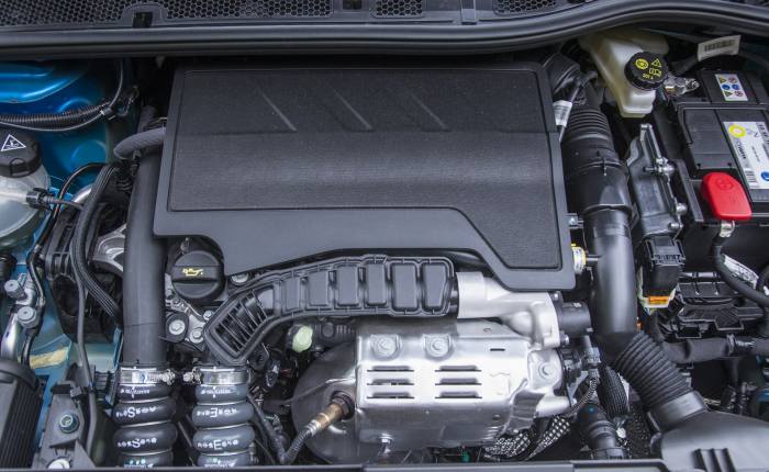 Test drive: Peugeot 208 1.2 PureTech 100 | Drive