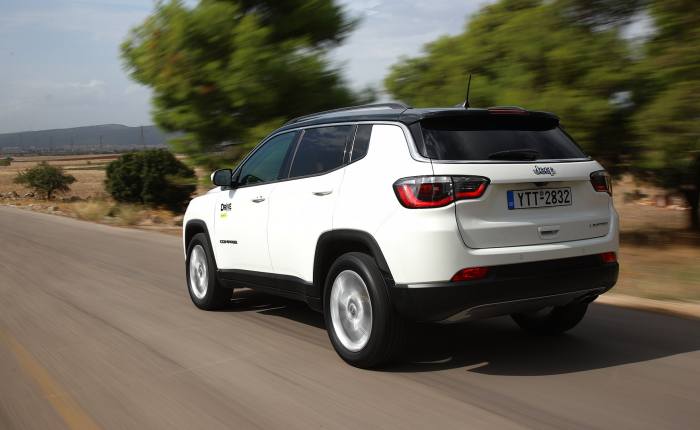 Test drive: Jeep Compass 1.3 GSE T4 150HP DDCT FWD | Drive