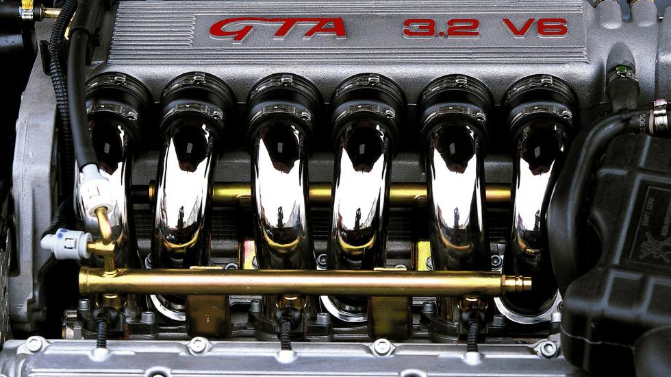 Αlfa Romeo V6, Busso ή Arese 1979-2005: Από το άλφα στο ωμέγα | Drive
